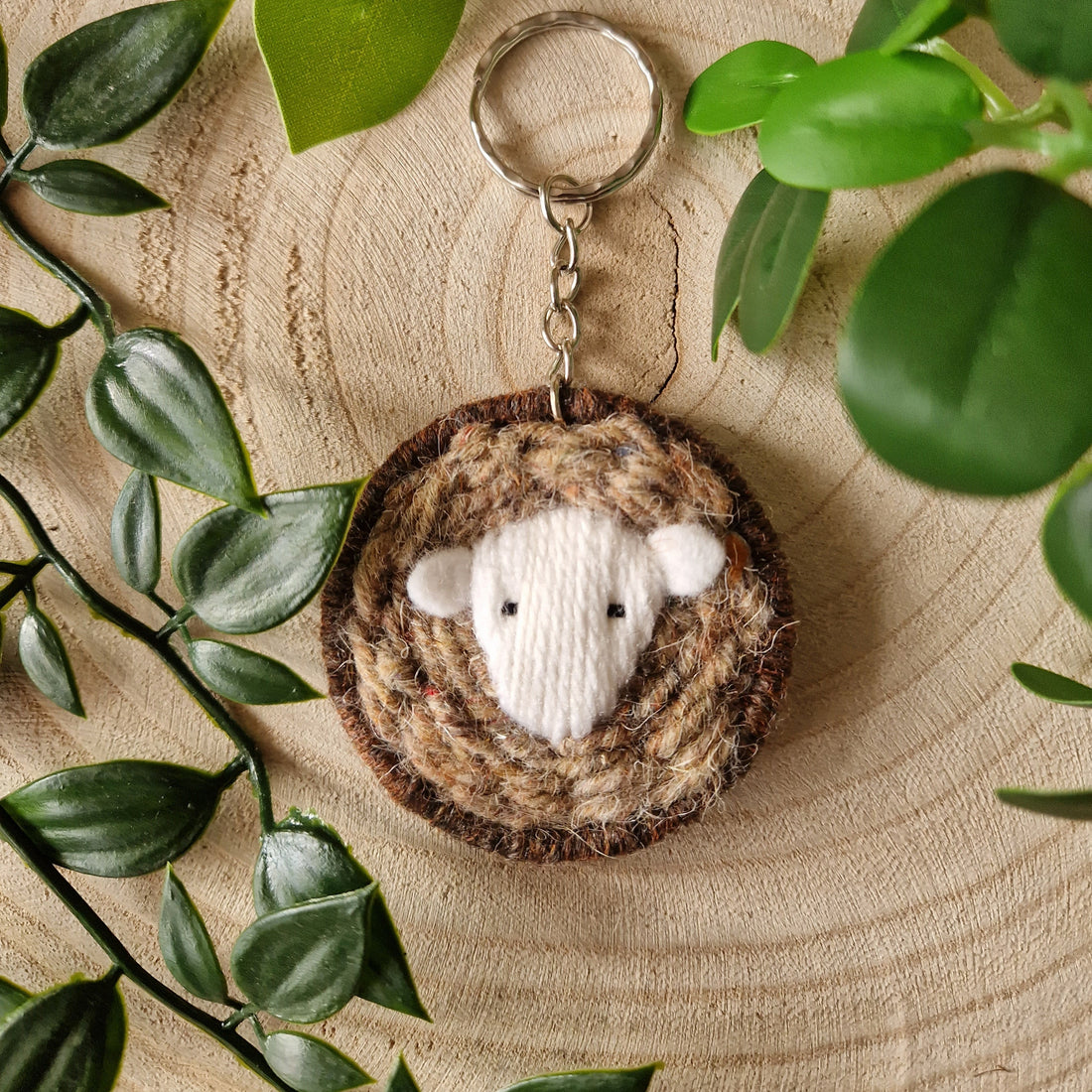 Handwoven Herdwick Sheep Keyring - British Wool, Unique Design – KEcreates